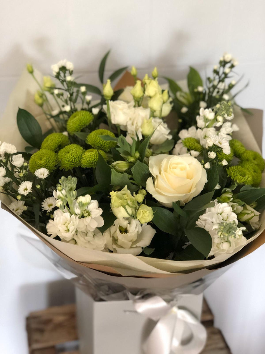 Bouquets & Occasions – Zoe's Florist